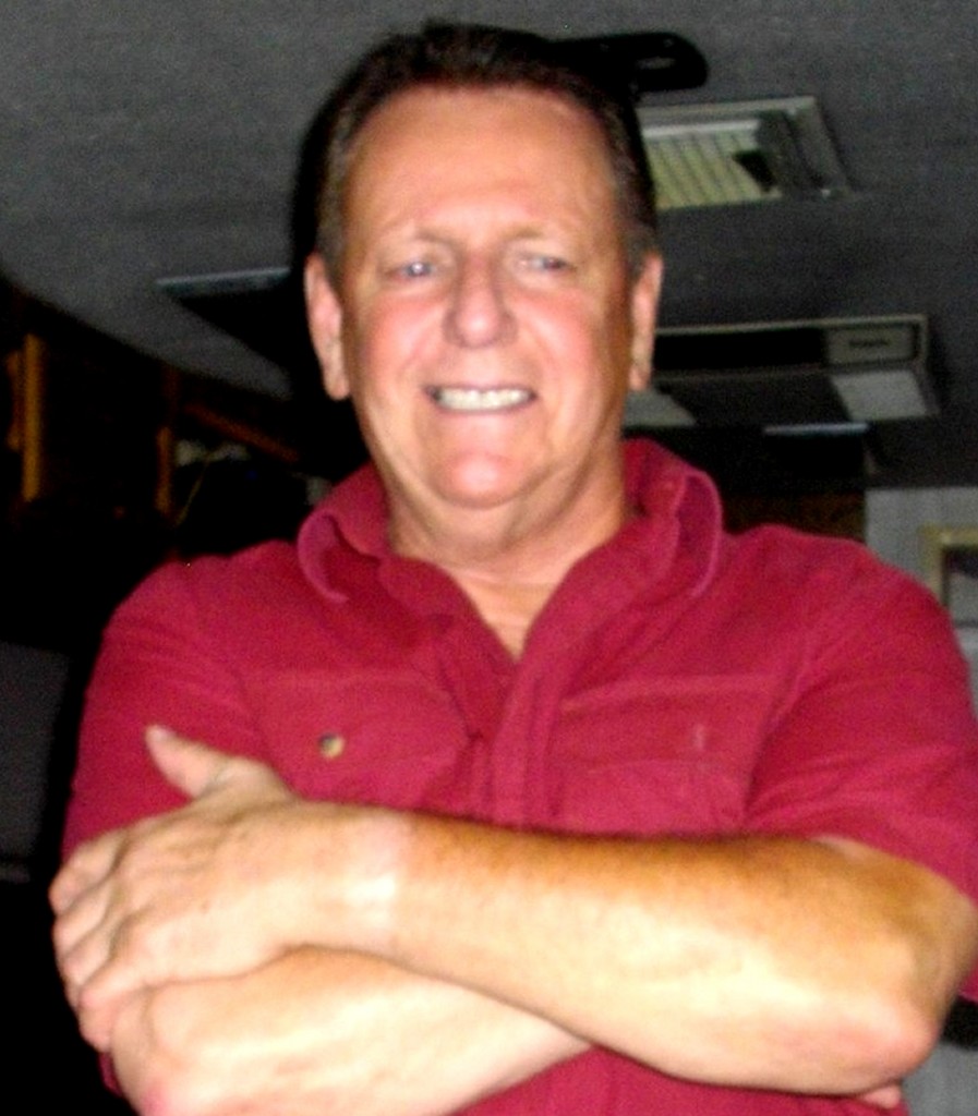 Cyber Bullying Monster Richard Wayne Bennett Wanted for Hacking, Crime ...
